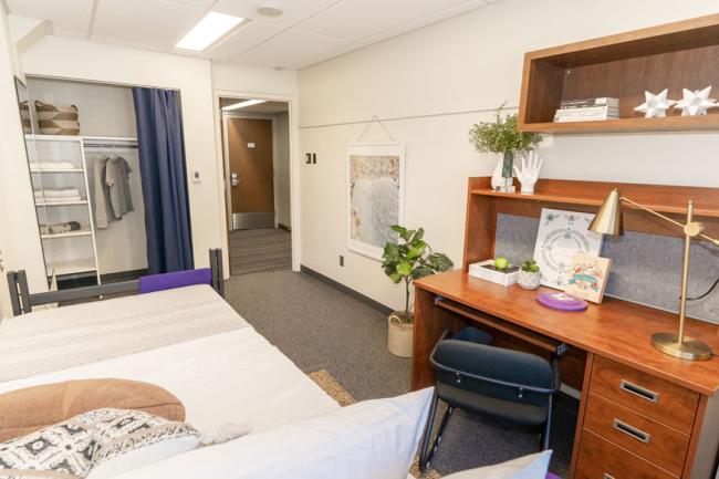 Delaware Hall | Residence